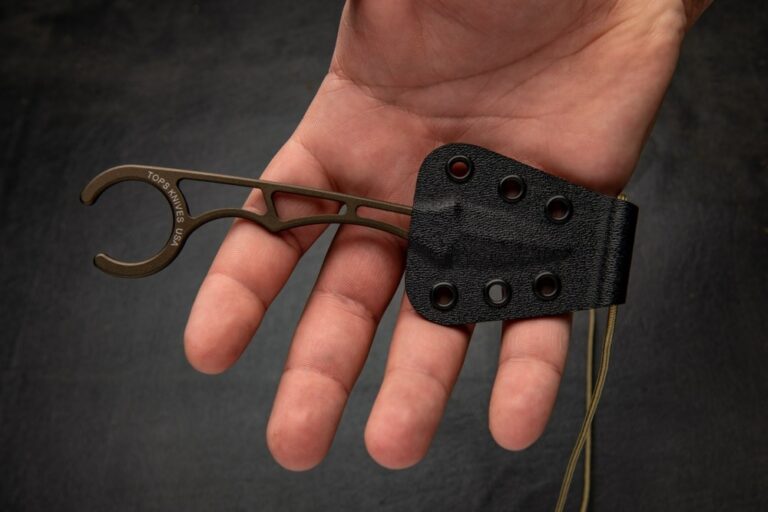 TOPS Breaks the Karambit Finger Ring on the Papa Delta