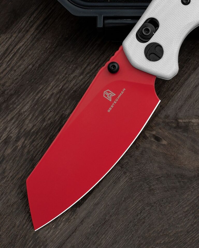 Bestechman Line Getting New Cicada's Wing Folder Soon